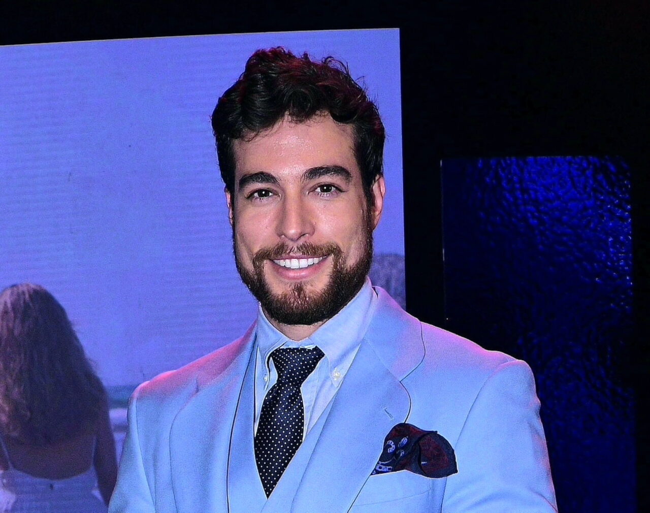 Danilo Carrera le resta importancia a polémica con fotos