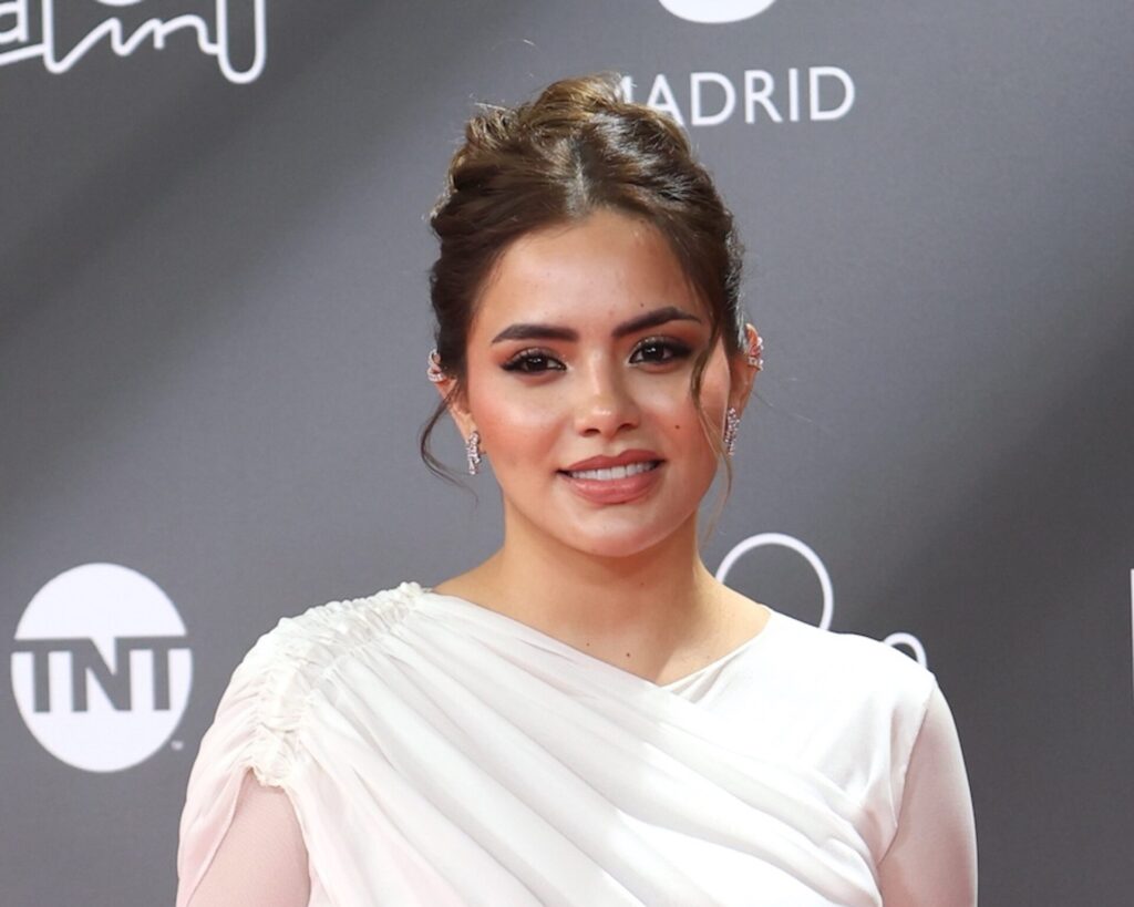 Samadhi Zendejas regresa plena de París